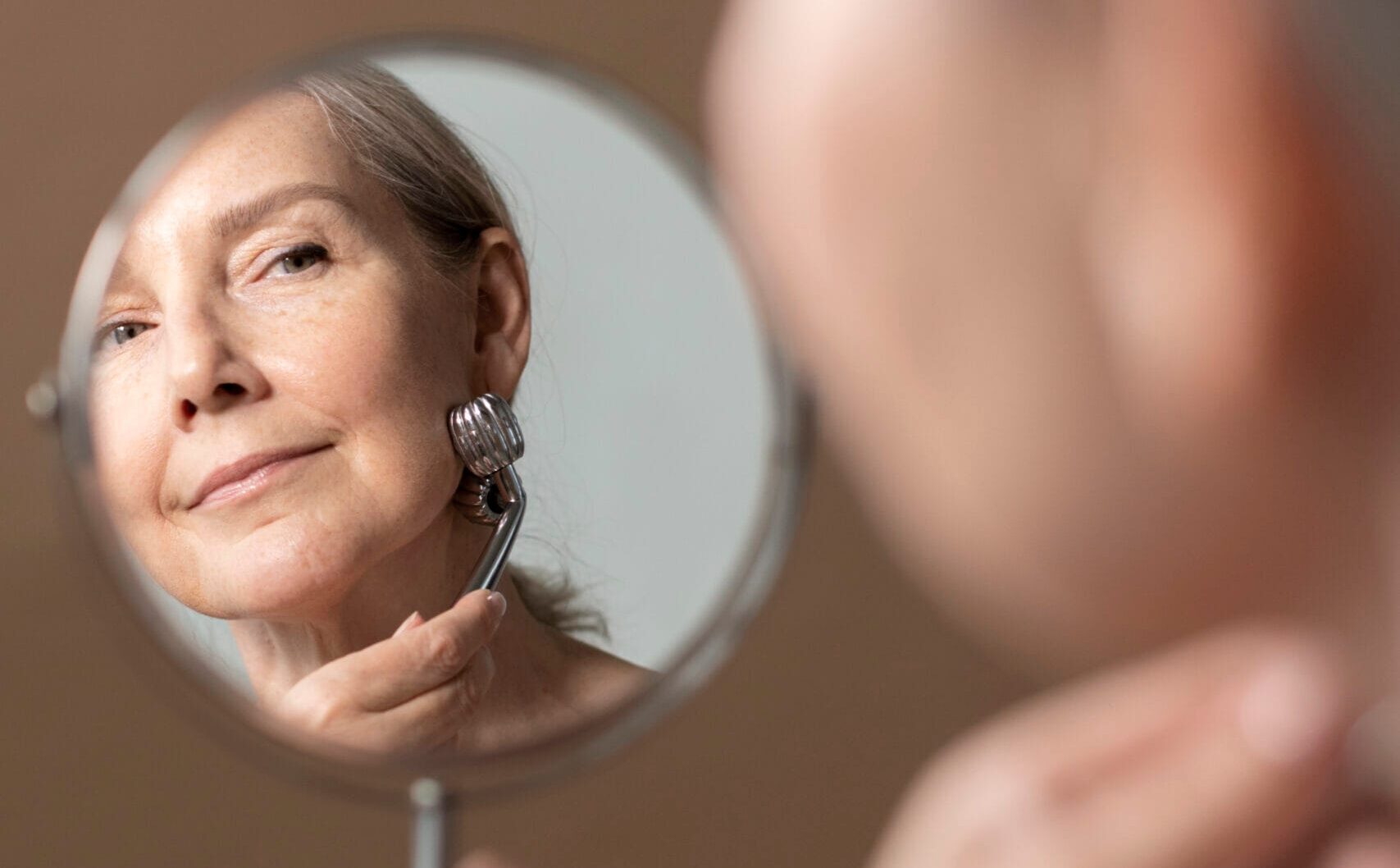 5 Reasons Why You Should Start Using Anti-Aging Skincare in Your 20s ...